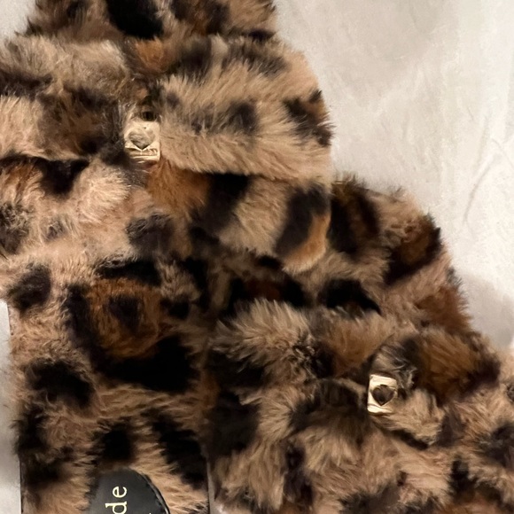 kate spade | Shoes | Nwot Kate Spade Faux Fur Leopard Print Slipper ...
